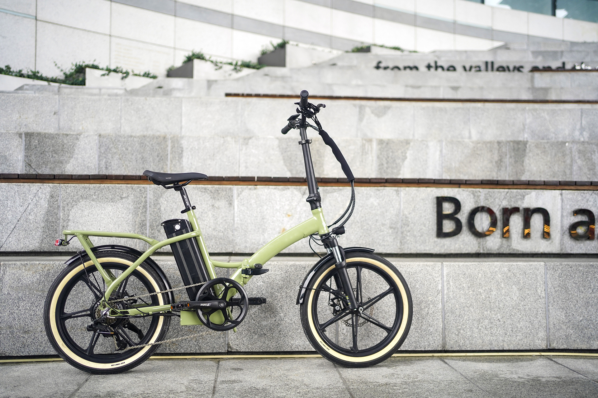 20 inch Folding Top Rated City Riding Electric Bike OCHE - PLUS EBIKE